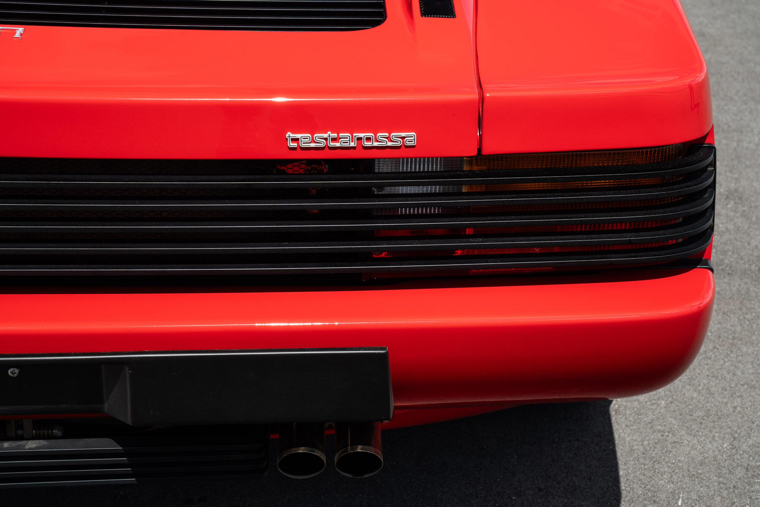 700 Mile 1990 Ferrari Testarossa - GH Vehicles